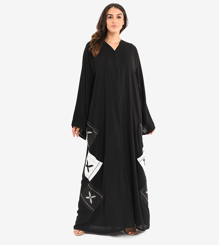 Buy Moistreet Long Sleeve V Neck Abaya Black In Black | 6thStreet UAE