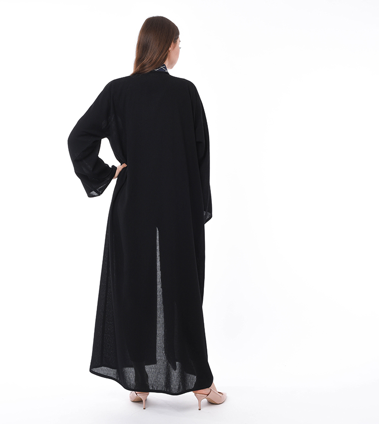 Buy Moistreet Bead Embroidered Shawl Lapel Abaya In Black | 6thStreet UAE