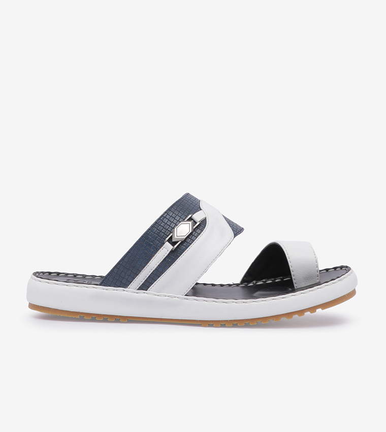 Buy ZAHA @ CCC Caps Caps N0971 Navy Blue In Blue | 6thStreet Bahrain