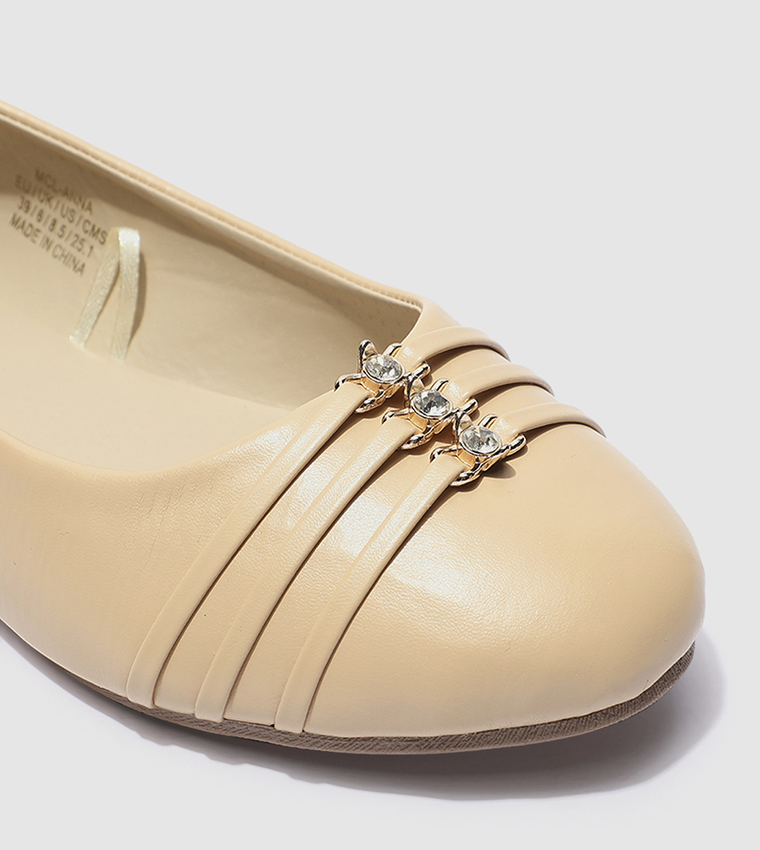 Buy HIS & HERS Round Toe Flat Heel Ballarinas Shoes In Beige ...
