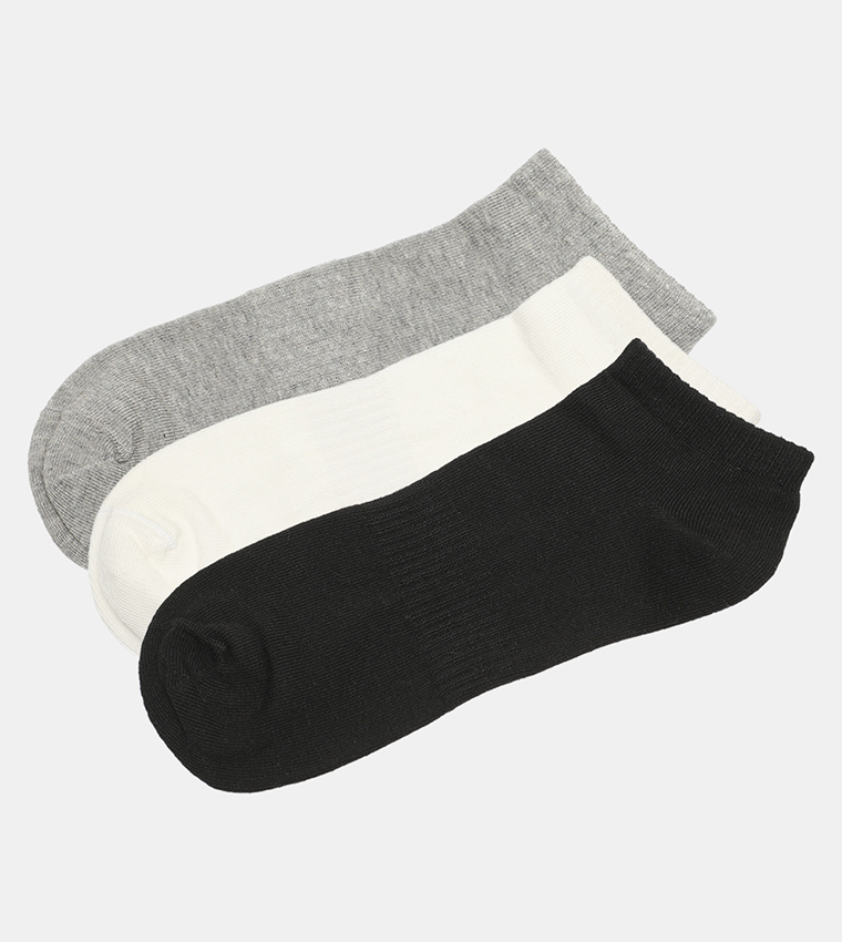 Buy HIS & HERS Pack Of 3 Casual Socks In Multiple Colors | 6thStreet Kuwait