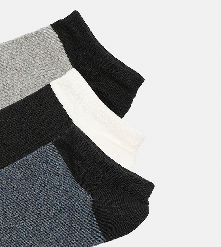 Buy HIS & HERS Pack Of 3 Low Cut Socks In Multiple Colors | 6thStreet Qatar