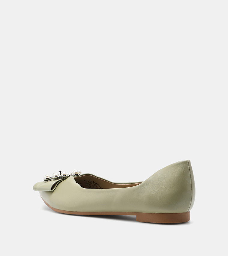 Buy HIS & HERS Embellished Ballarinas In Green | 6thStreet Qatar