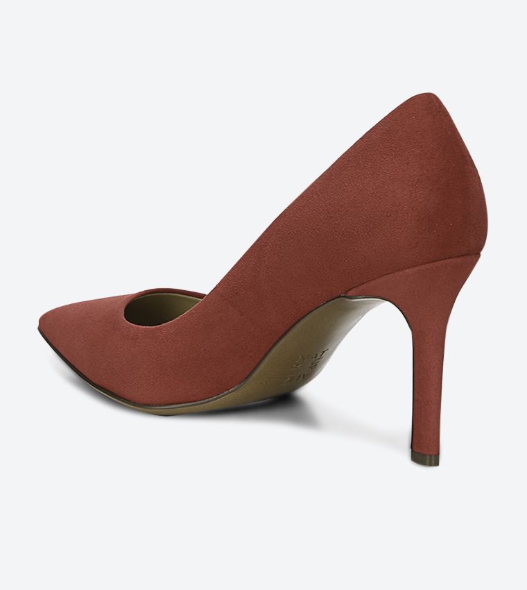 Buy Naturalizer Anna Pointed Toe Pumps In Red | 6thStreet UAE