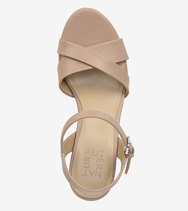 Buy Naturalizer Naleslie Sandals Camel In Camel | 6thStreet Qatar