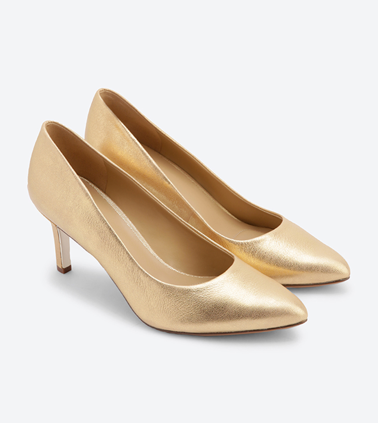 Buy Naturalizer Natalie Pumps Gold NANATALIE In Gold | 6thStreet UAE