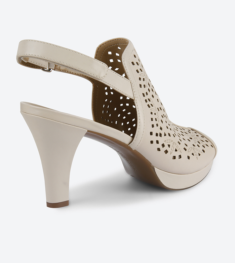 Buy Naturalizer Paige Sandals Ivory In Ivory | 6thStreet UAE