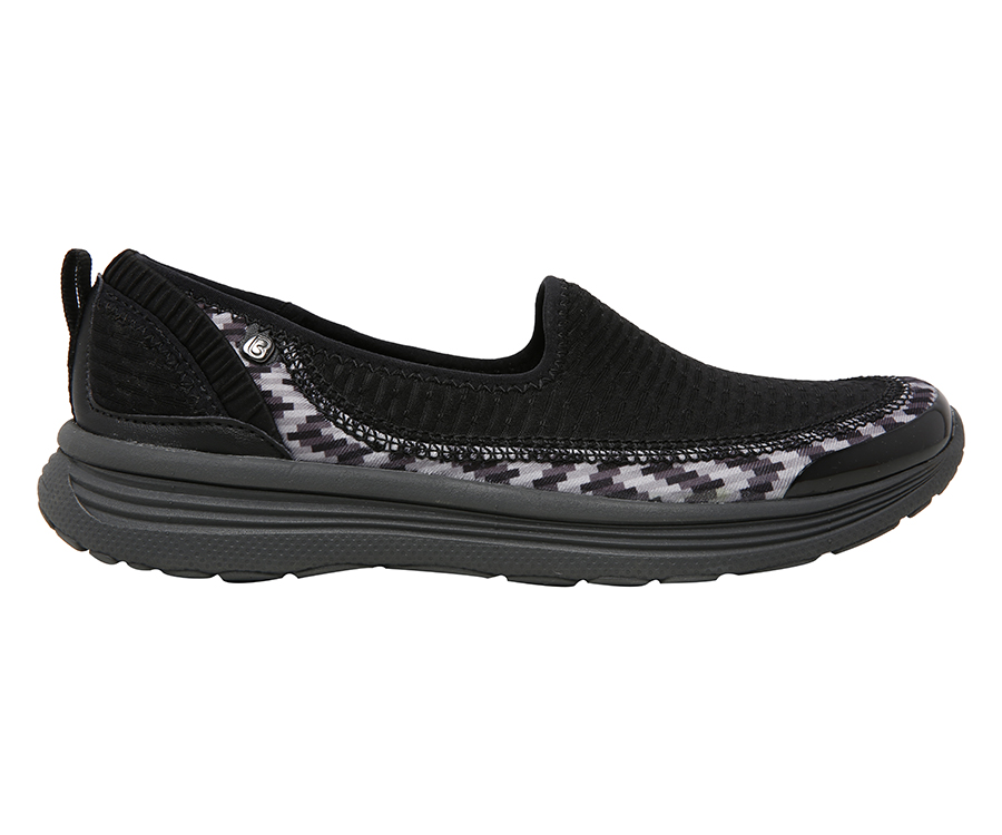 Buy Bzees Signature Trainer Black In Black | 6thStreet Qatar