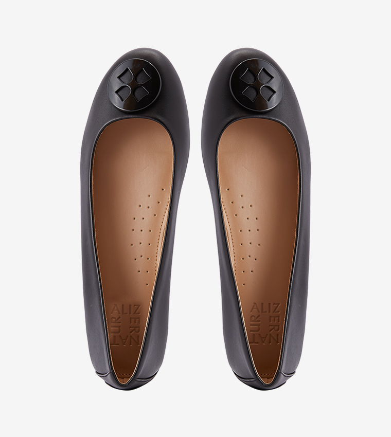 Buy Naturalizer Ulani Ballerinas Black NAULANI In Black | 6thStreet Bahrain
