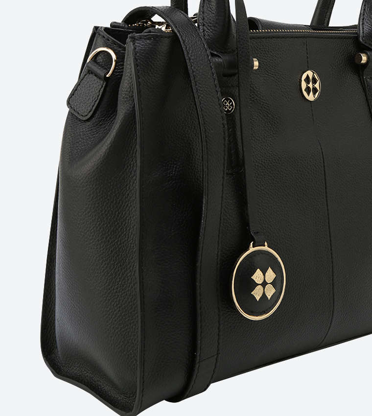 Buy Naturalizer Adder Totes Black In Black | 6thStreet UAE