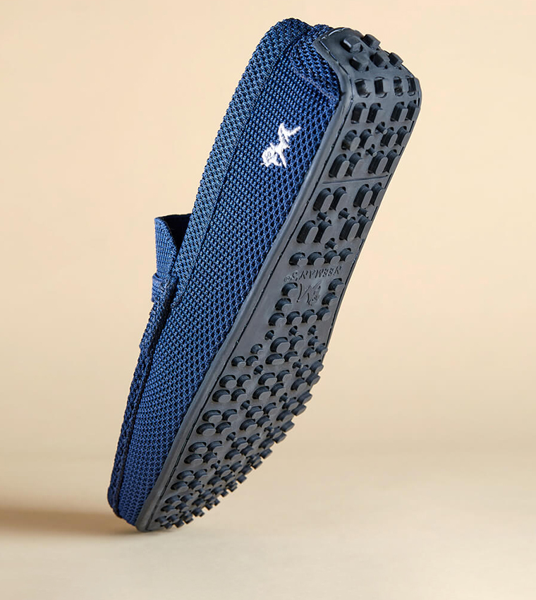 Buy Neeman's ReLive Knit Mesh Loafers In Navy | 6thStreet UAE