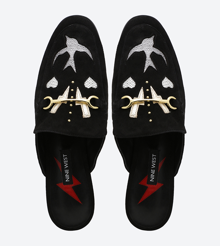 Buy Nine West Wispin Mules Black In Black | 6thStreet Qatar