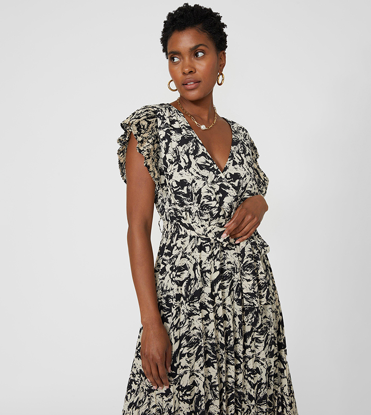 Buy Principles Printed Wrap Maxi Dress In Black | 6thStreet Qatar