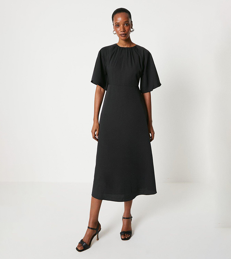 Buy Principles Angel Sleeves Midi Dress In Black | 6thStreet Bahrain