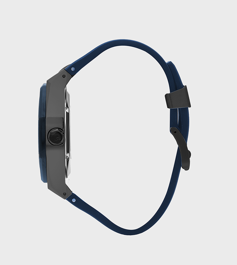 Buy Quantum Tonneau Dial Analog Watch In Dark Blue | 6thStreet Qatar