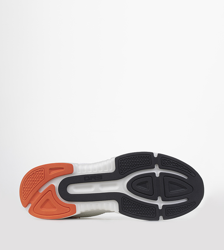 Buy DR3 Road Runner 1 Lace Up Running Shoes In White | 6thStreet Saudi ...