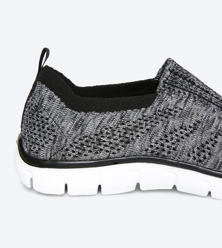 Buy Skechers Empire Round Up Slip Ons Silver In Silver | 6thstreet Qatar