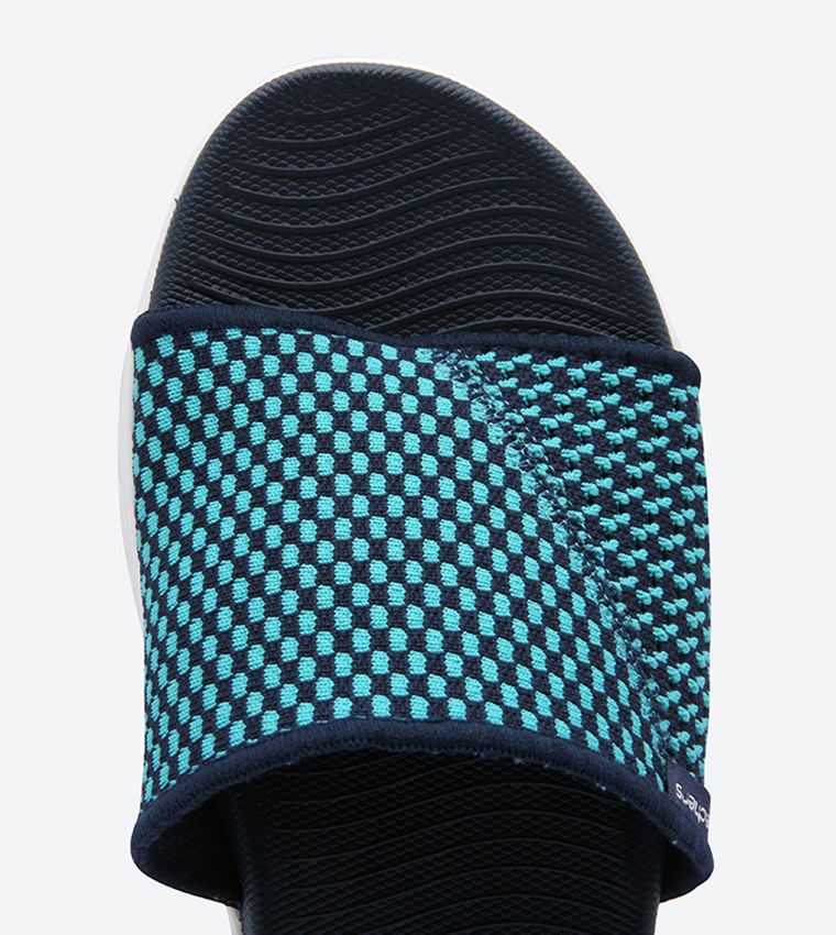 Buy Skechers On The Go 600 Nitto Slides Navy In Navy | 6thStreet Qatar