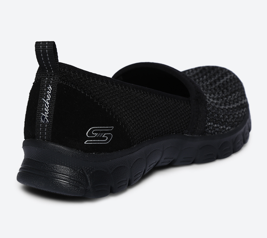 Buy Skechers EZ FLEX 3. BIG MONEY 23400 BLK In Black | 6thStreet Bahrain