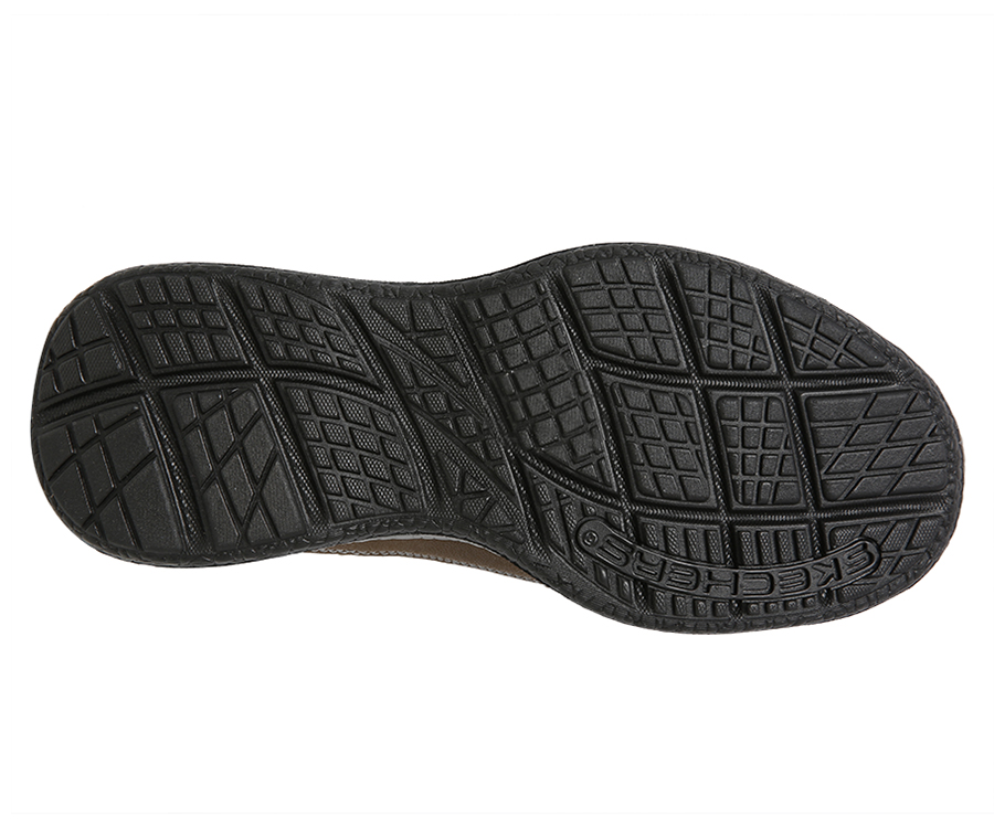 اشتري سكيتشرز BURSEN ESTEN 64847 CHAR بلون فحمي | 6ستريت المملكة ...