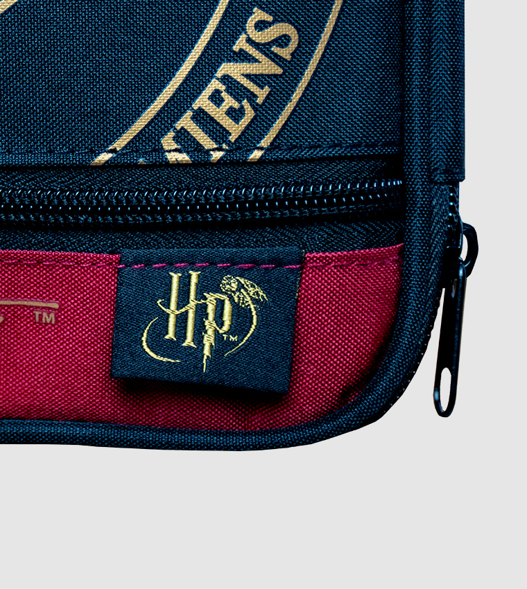 Buy Harry Potter Harry Potter Deluxe 2 Pocket Crest Lunch Bag In ...