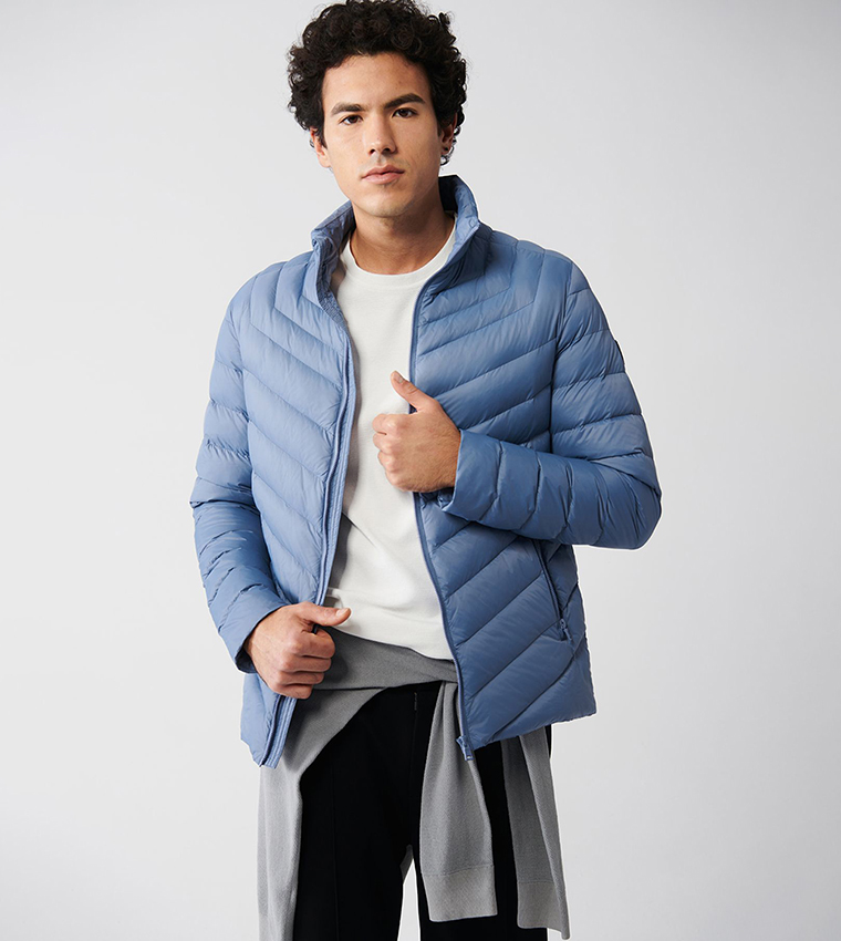 Buy Avva Quilted High Neck Puffer Jacket In Blue | 6thstreet UAE
