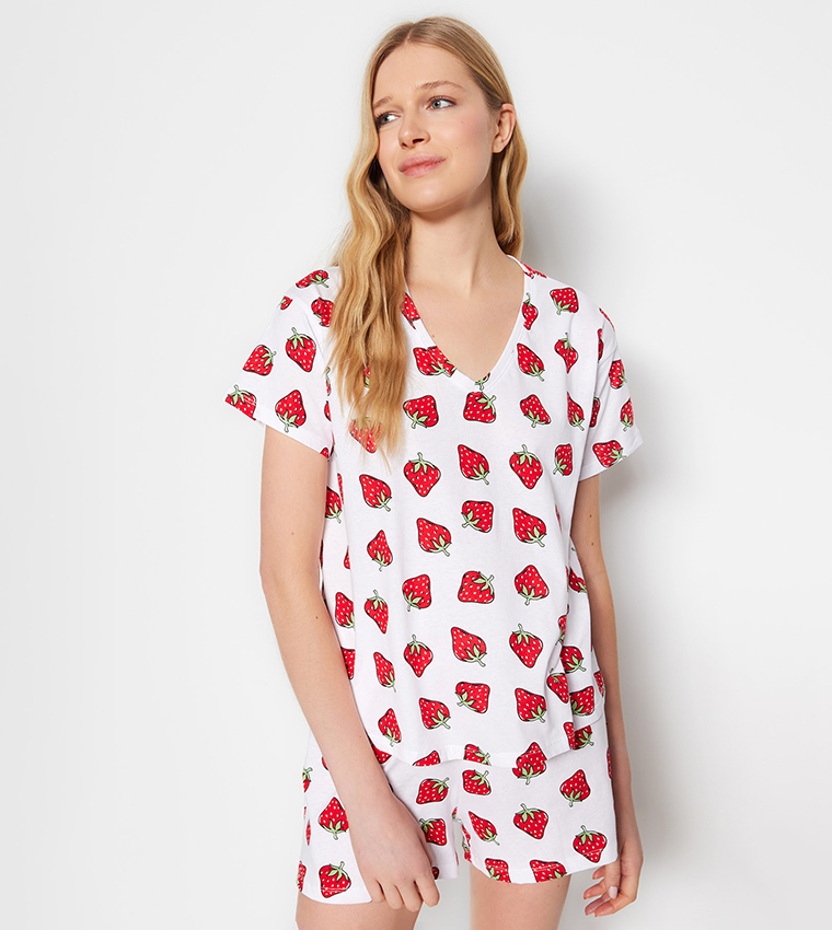 Buy Trendyol Strawberry Print Shorty Pajama Set In White | 6thStreet Kuwait
