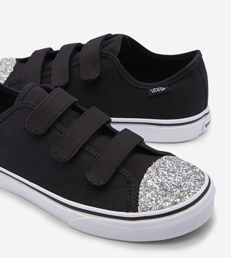 Buy Vans Style 23 V Round Toe Velcro Closure Sneakers In Black ...
