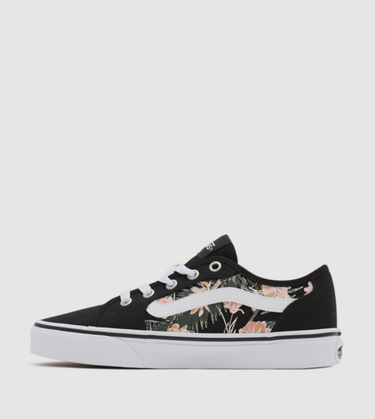 Buy Vans Filmore Decon Low Top Sneaker In Black | 6thStreet Saudi Arabia