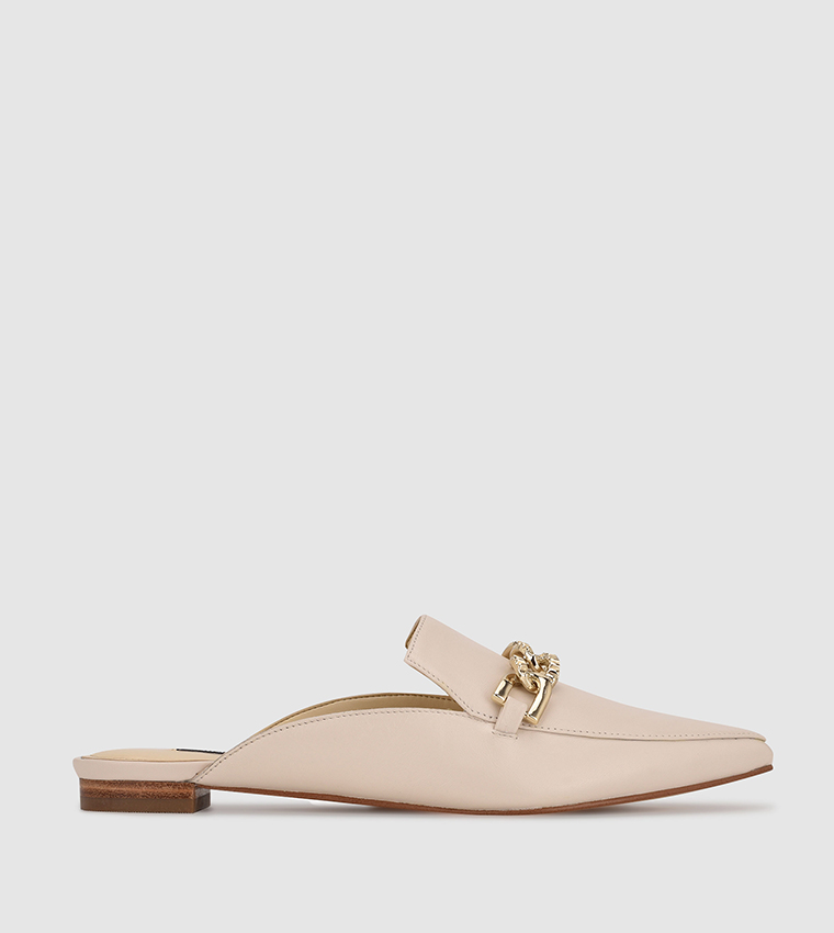 Buy Nine West AZUR Pointed Toe Mules In Ivory | 6thStreet UAE