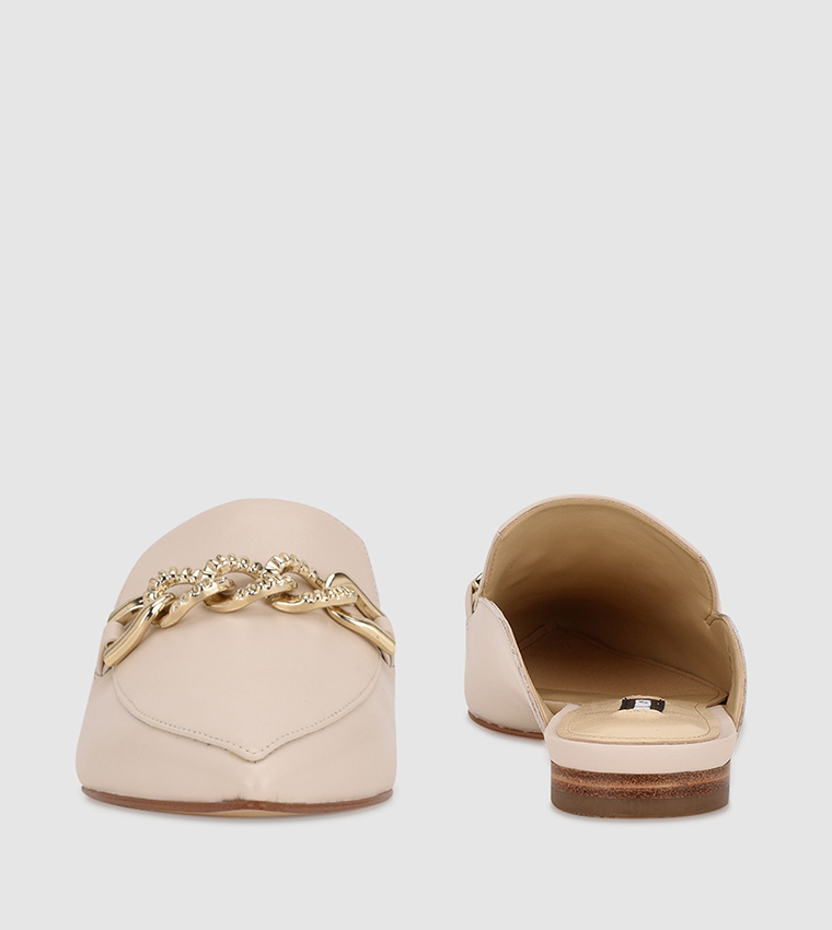 Buy Nine West AZUR Pointed Toe Mules In Ivory | 6thStreet UAE