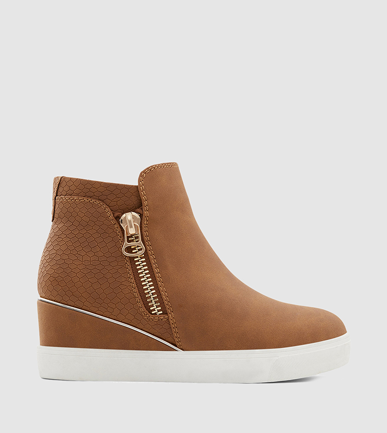 Buy Call It Spring Yeli Flat Round Flat Sneakers In Brown | 6thStreet UAE