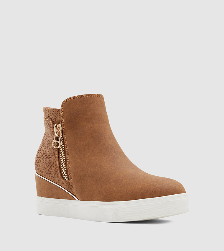 Buy Call It Spring Yeli Flat Round Flat Sneakers In Brown | 6thStreet Oman